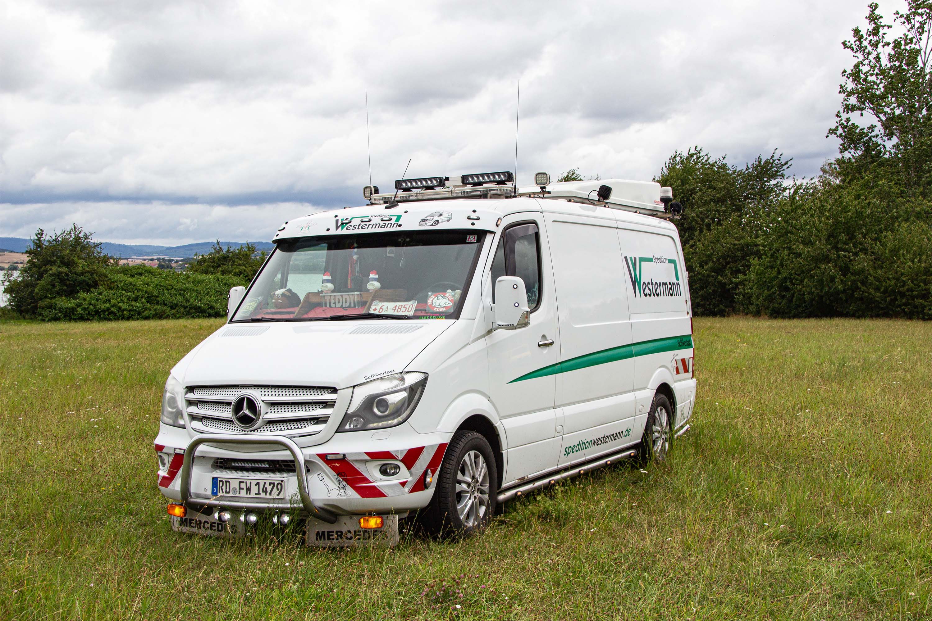 Spedition Westermann - Mit uns VERKEHREN SIE SICHER