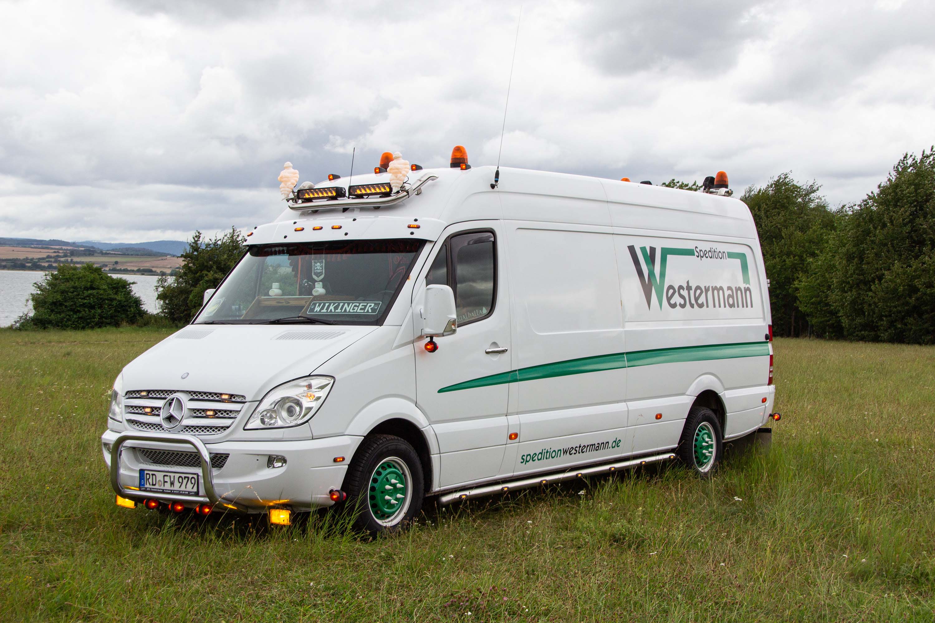 Spedition Westermann - Mit uns VERKEHREN SIE SICHER